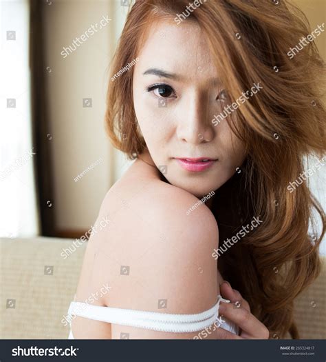 Sexy Asian Woman Lingerie Posing On Foto Stok 265324817 Shutterstock