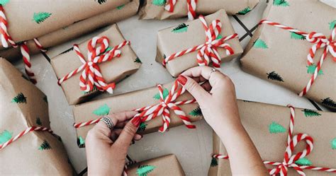 The Top Christmas Gift Ideas 2021 [Get Festive!] | Wallsauce EU
