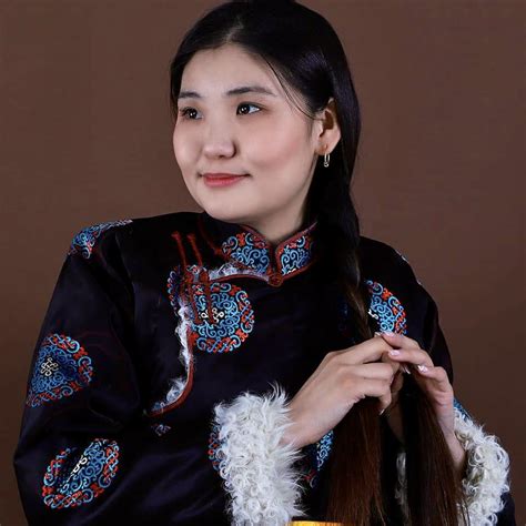 Сайн хүний үр Сүүт гүүний унага хол явах учиртай ️ Хичээгээрэй дүү минь 🔥 Via Морь цоллооч