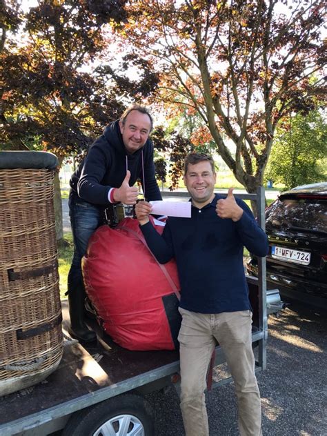 Koen Michiels Behaalt Brevet Commerciële Bevoegdheid Cameron Balloons
