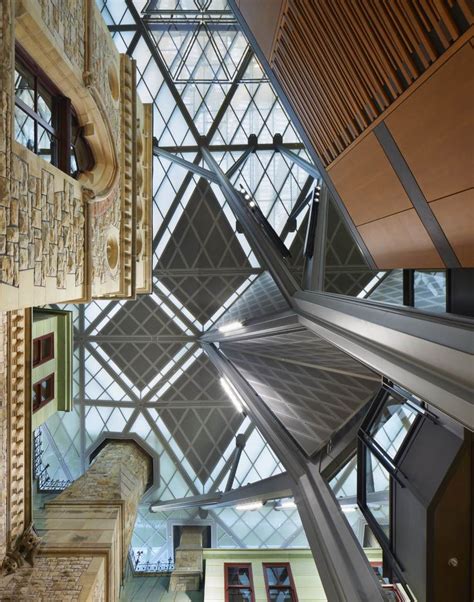 Structural Glass Engineering In North America Rjc Engineers