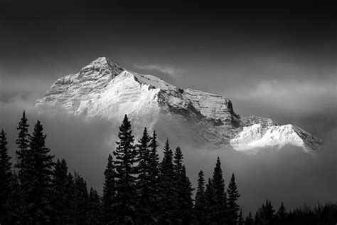 25 Award Winning Black And White Landscapes From The 2024 Refocus