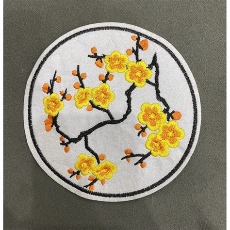 Round Peach Blossom Embroidery Attached To Ao Dai 13cm Shopee Malaysia