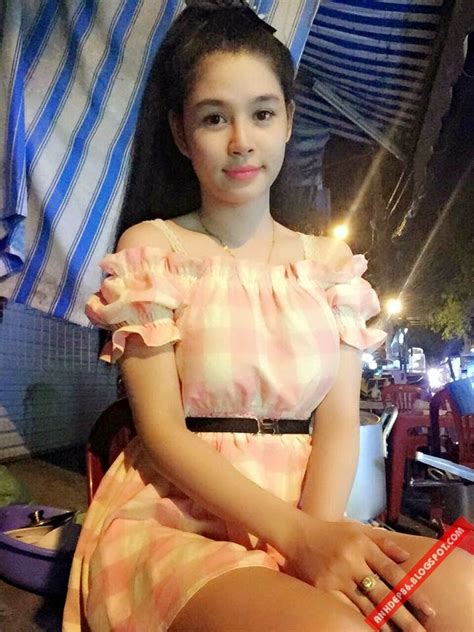 N Sinh Xinh P V Ng T U Khoe V Ng M T Si U Kh Ng Ng M G I Xinh Hot Girl Girl Xinh Bikini