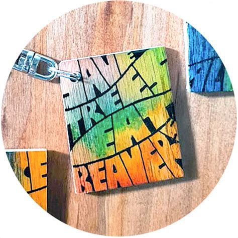 Llavero Personalizado De Madera Decotronco