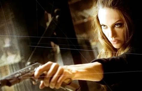 Wallpaper Gun Actress Angelina Jolie Thread Wanted For Mobile And Desktop Section