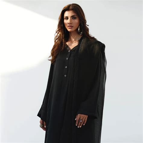 Black Sadaf Kanwal Chaand Tara