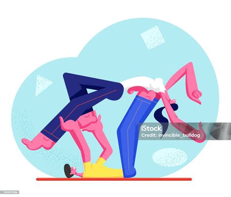 피트 니스 또는 에어로빅 운동을 하는 스포츠 의류를 입고 젊은 선수 남자와 여자 캐릭터 남성과 여성 커플 체육관에서 함께 운동 건강 한 라이프 스타일 만화 평면 벡터