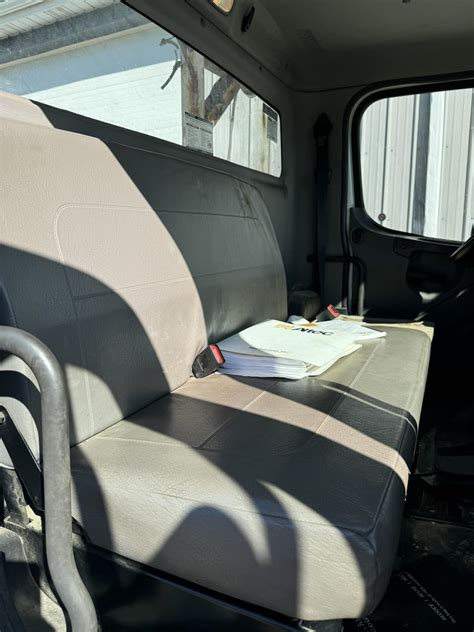 47 Altec Dm47b Tr On 2016 Freightliner M2 106 Chassis Sunrise Equipment