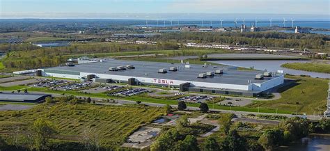 Tesla Gigafactory New York Host Of Battery Day
