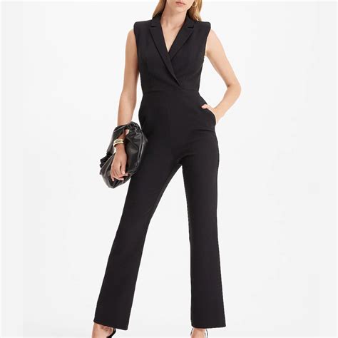 16 Gender Neutral Prom Outfits — Best Non Binary Prom Ideas