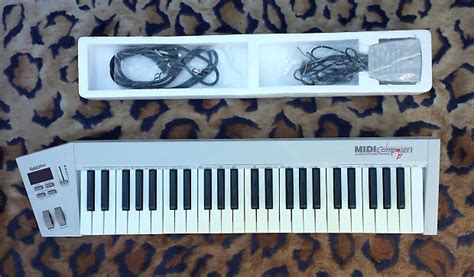 Quickshot Midi Composer Keyboard W Foot Pedal And Original Box Reverb
