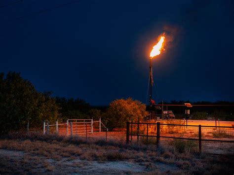 Texas Isnt As Strict On Oil Field Emissions As It Claims The Texas