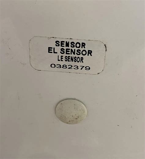 This Sensor Is Labeled In Three Languages USLUCK