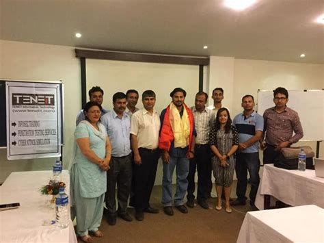 Gallery Box Hacker Associate