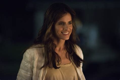 Why Amanda Peet Is Redefining The Sexy Free Spirit On Togetherness