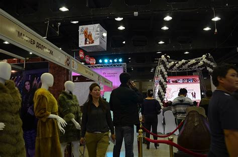 Үндэсний ноос ноолуур арьс ширэн бүтээгдэхүүн үйлдвэрлэгчдийн хамгийн том үзэсгэлэн худалдаа