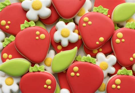 Decorated Strawberry Cookies The Sweet Adventures Of Sugar Belle