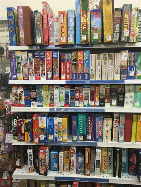 Puzzle Finds (with puzzle shelf shots) : r/Jigsawpuzzles