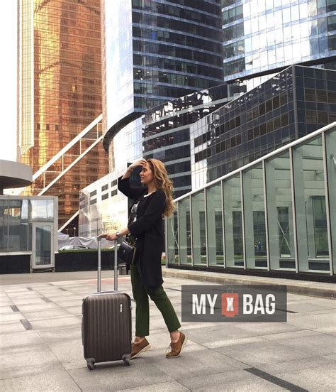 Купить чемодан на колесах в Ростове-на-Дону недорого - Myxbag