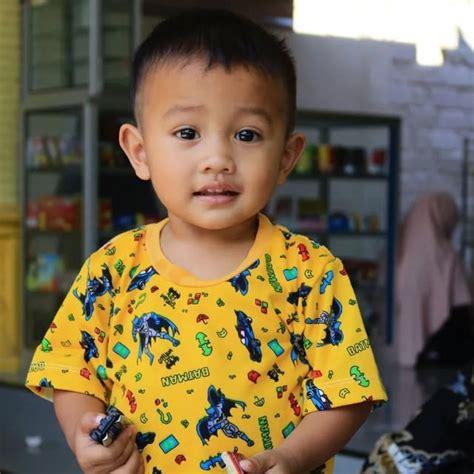 Kaka Abqary44 • Threads Say More Kaka Abqary44 • Threads Say More