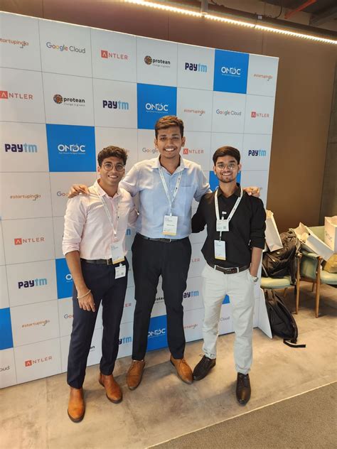 pranav mehta on linkedin with 21 000 participants in a hackathon and