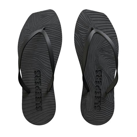 Meet The Flip Flop Brand Taking Over Summer 2025