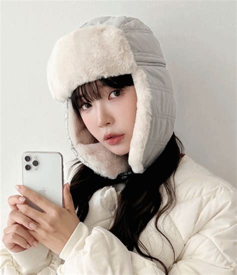 모자상점 메탈 유광 패딩 밍크퍼 누빔 안감 귀달이모자 방한용 따뜻한 겨울 군밤모자