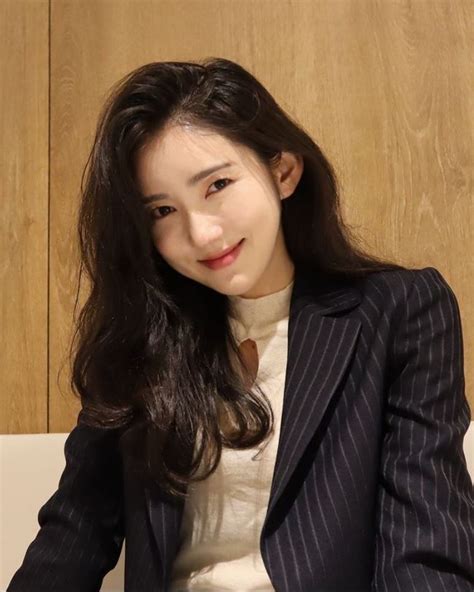 폴리인터뷰 삶 자체가 아름다움인 변진서 유튜버 겸 하비프러너 폴리인터뷰 삶 자체가 아름다움인 변진서 유튜버 겸 하비프러너