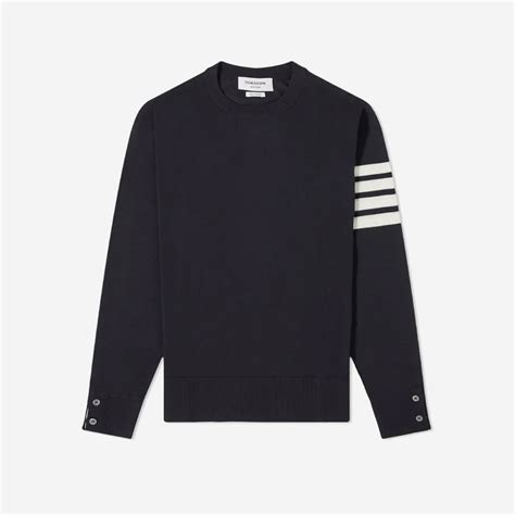 톰브라운 파인 메리노 울 스티치 사선 클래식 크루넥 풀오버 니트 네이비 Thom Browne KREAM