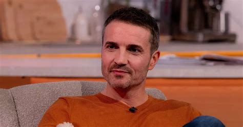 Coronation Street S Tommy Star Quits Soap As Steamy Affair With Tracy Is Exposed Daily Star