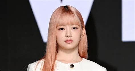 컨디션 난조 퇴장했던 아이브 레이 컴백 하루 만에 활동 중단 [종합]