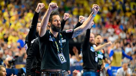 Der Bart Von Bennet Wiegert Und Der Verdammte Aberglaube