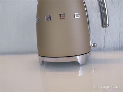 Чайник электрический Smeg KLF03CHMEU | отзывы