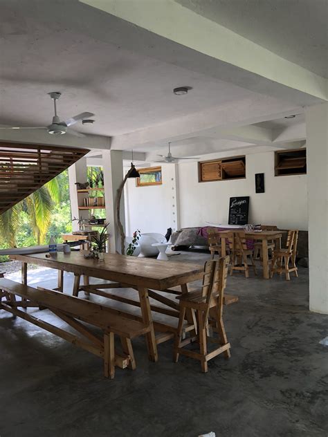 Img Daisy Rae Travel