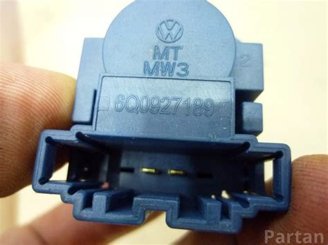 VOLKSWAGEN 6Q0927189 POLO (6R, 6C) 2010 Clutch Releaser