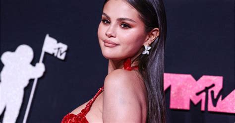Selena Gomez Ready To Quit Her Singing Career To Become An Actress Full