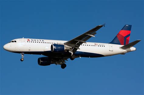 Airbus A320 200 Delta Airlines Photos And Description Of The Plane