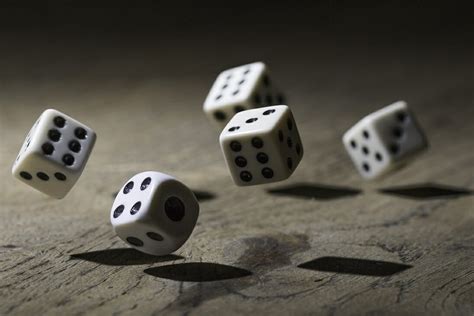 Law Of Large Numbers Definition Example How To Use