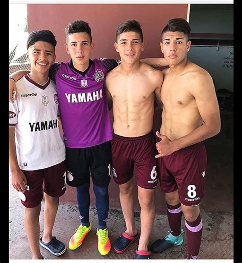 Some Nice Lookin Babes Photo