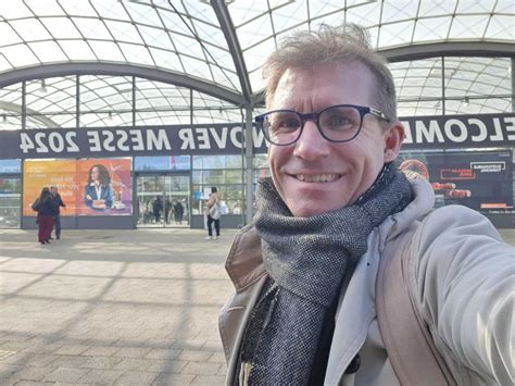 stream analyze on linkedin hannovermesse edgeai edgeml