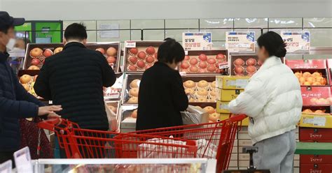 Ibk투자證 유통업체 1월 성수기 사라졌다 투자의견 중립”