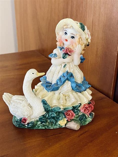 Статуетка — цена 145 грн в каталоге Статуэтки Купить товары для дома и быта по доступной цене на