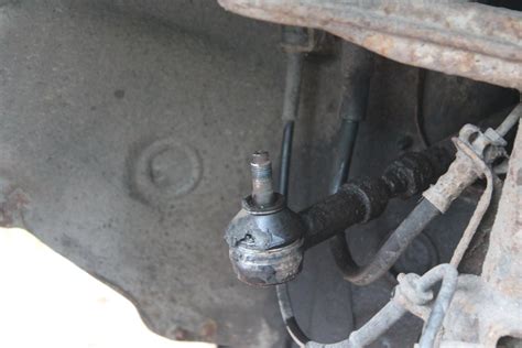 Замена рулевых наконечников — Audi 80 (B3), 1,8 л, 1990 года | своими ...