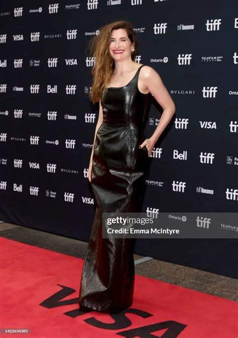 Kathryn Hahn Hot And Sexy Bikini Pictures Livinlavidalowcarb