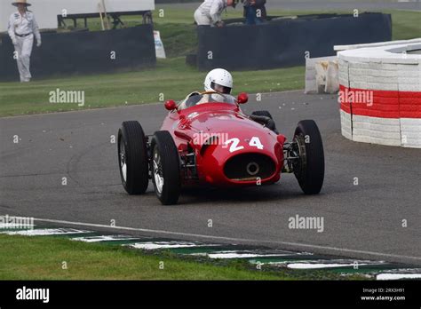 Michael Peet Maserati 250f Richmond And Gordon Trophies 25 Minutes Of Racing For 2500cc Grand