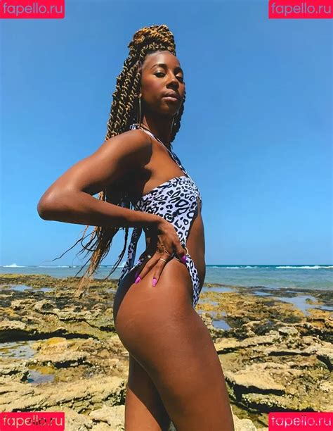 Leaks Nude Camilla De Lucas Onlyfans Photo Gallery - Erome.rip