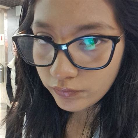 Ariadna Florez Valdeiglesias Ary Honey Flamingo Threads Say More