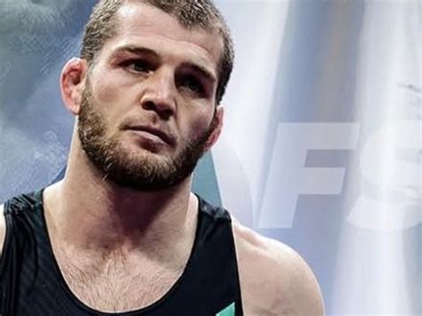 Той празнува днес