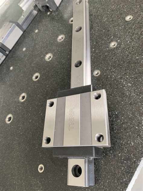 Low Price Hgh30 Linear Guide Rail And Hgw30 Block Hgr30 And Hgh30 Guide Bearing For Cnc Machine